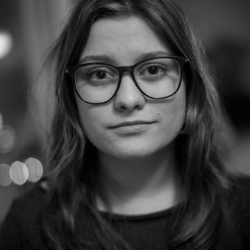 TrafoProfil: Stine Friis Hals — Trafo.no, vi støtter unge kunstnere